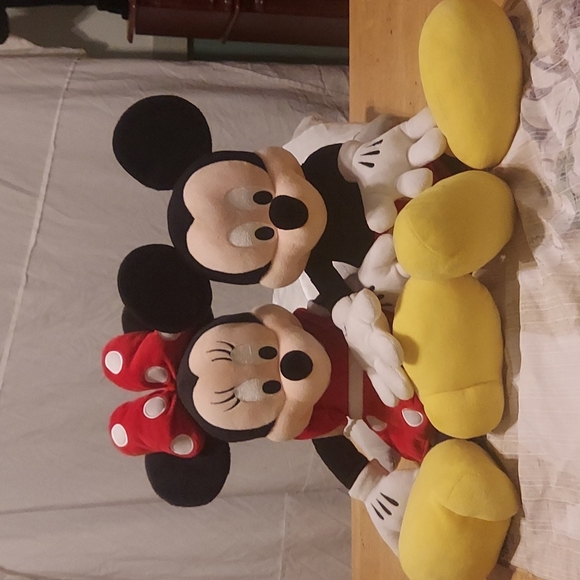 Disney | Toys | Disney Parks 2 Inch Mickey Minnie Mouse Plush Toy ...